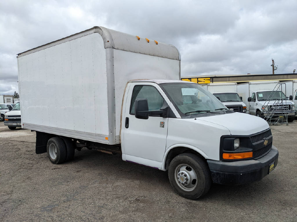 Best Box Trucks 2022 - GoShare